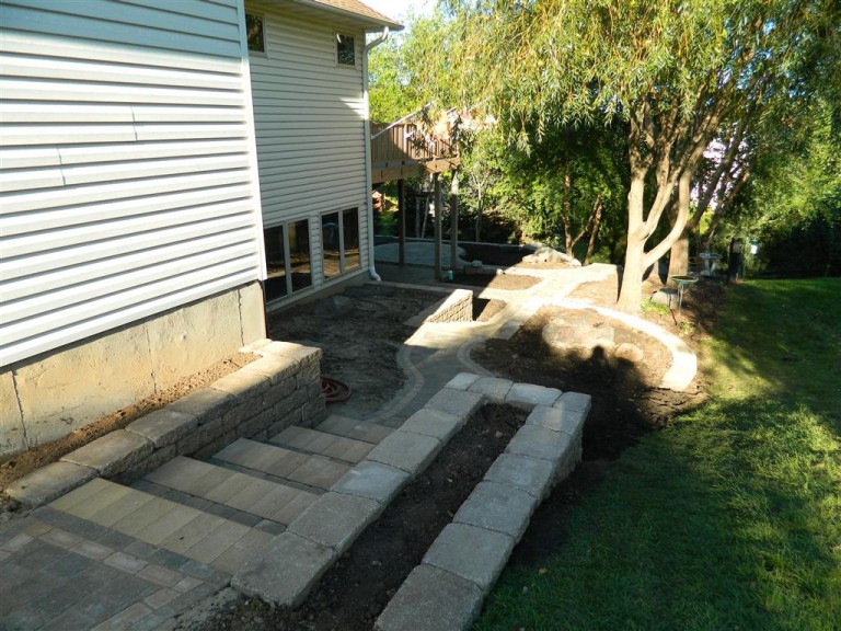 Brick and Block stairs | Devine Design Hardscapes