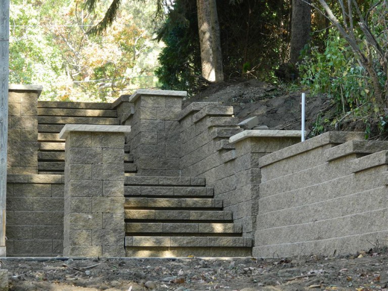 Brick and Block stairs | Devine Design Hardscapes