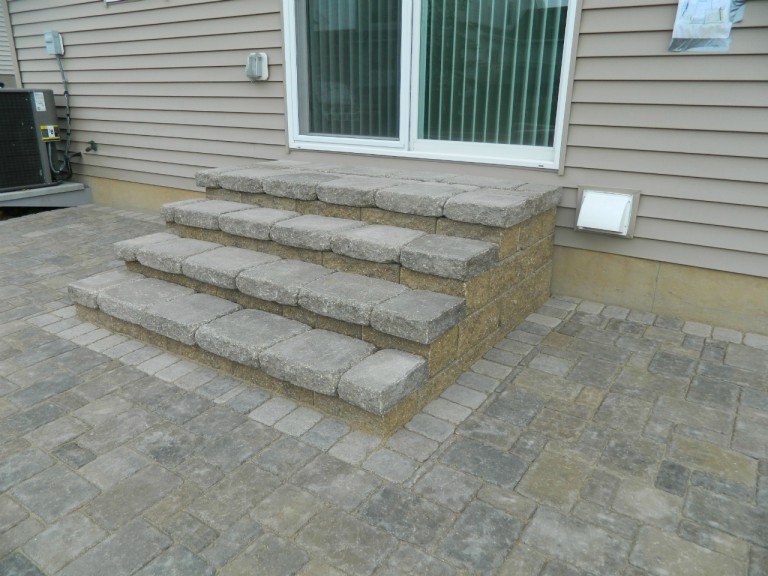 Brick and Block stairs | Devine Design Hardscapes